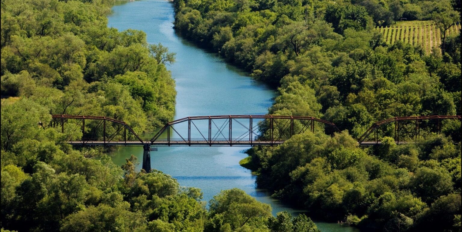 "sunda strait" - Sonoma County Tourism